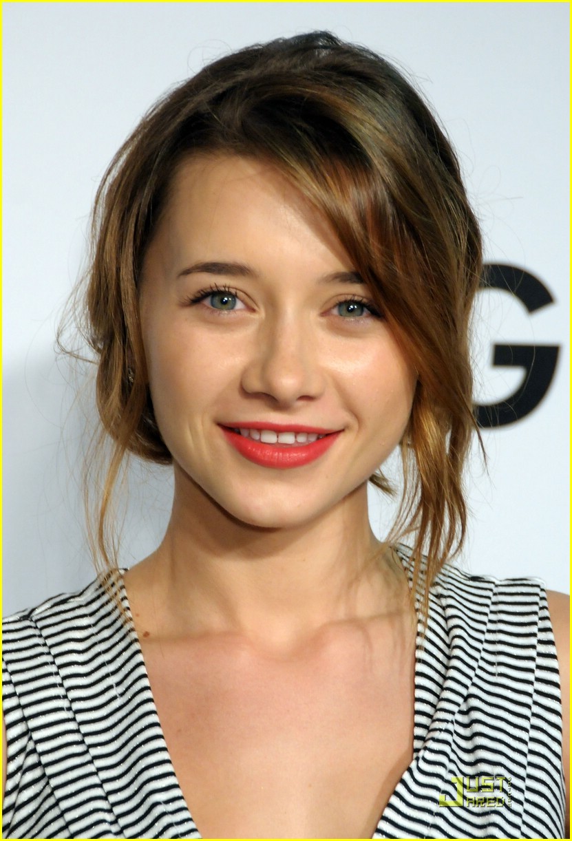 Picture of Olesya Rulin