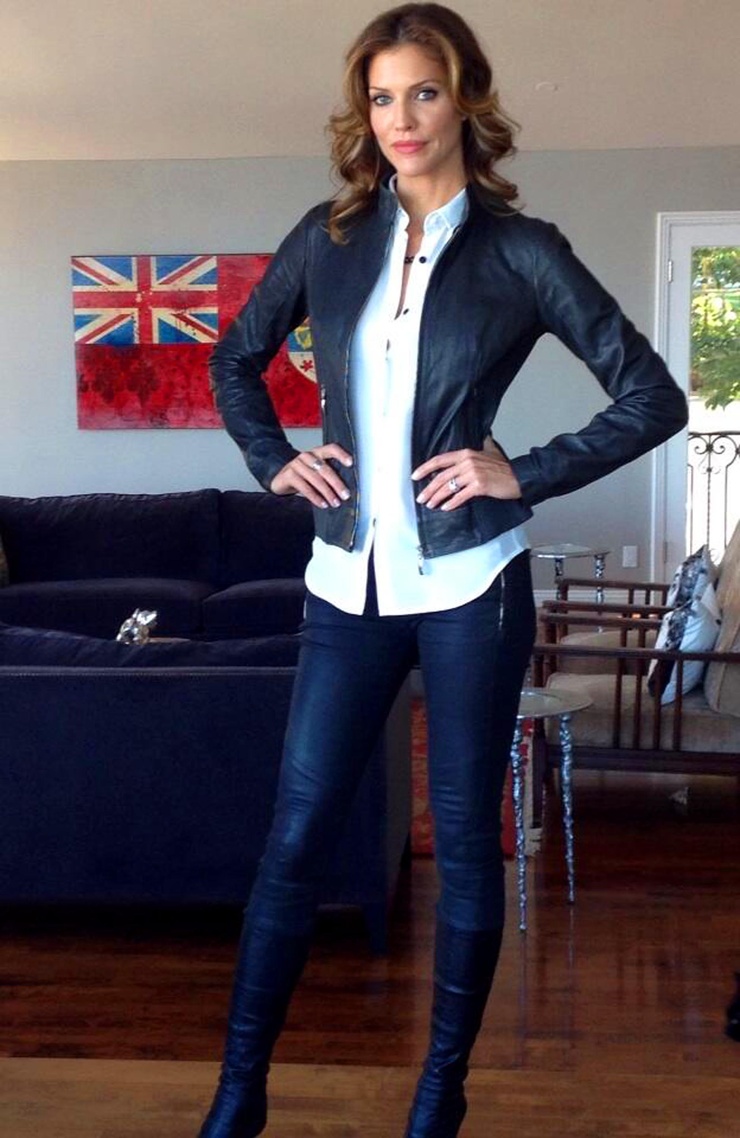 Tricia Helfer at a Killer Women ProMo. Event