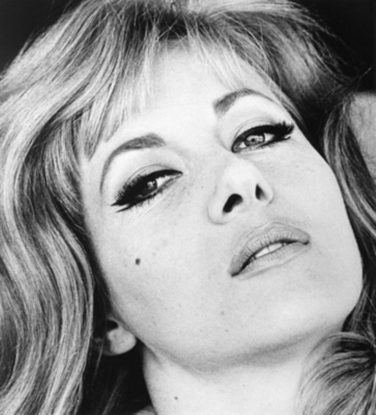 Ingrid Pitt picture