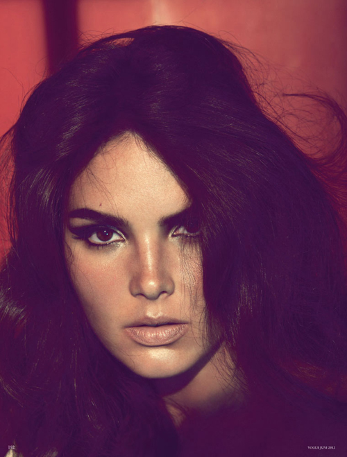 Picture of Candice Huffine