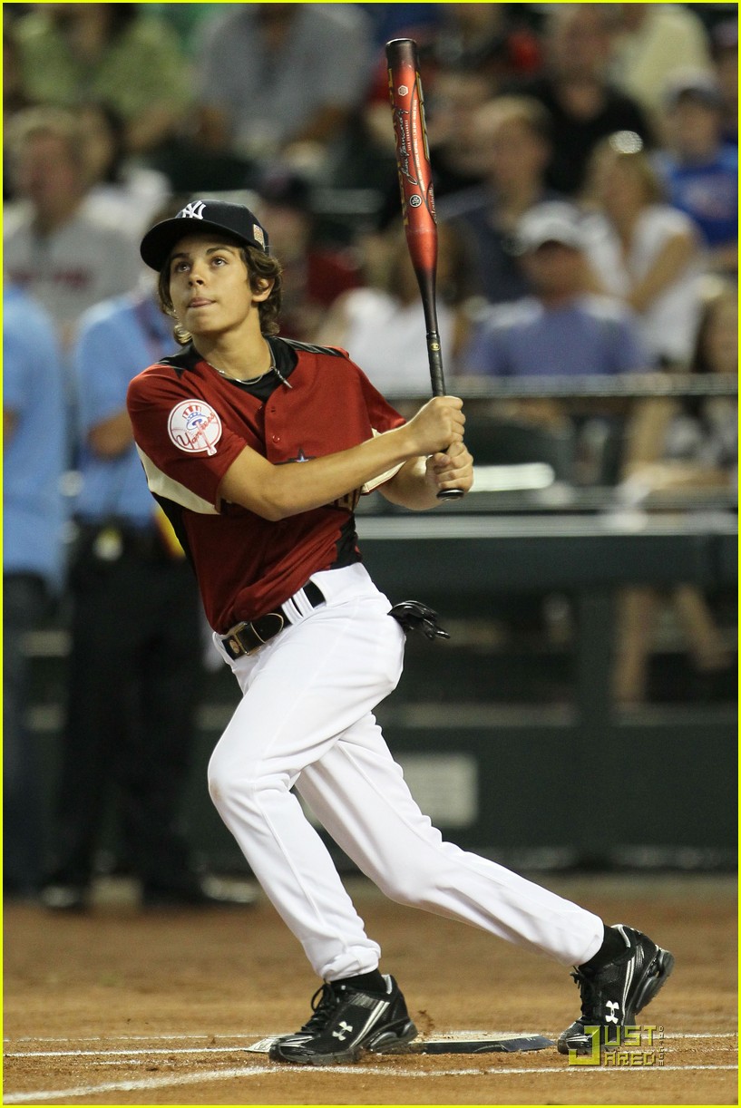 Picture of Jake T. Austin