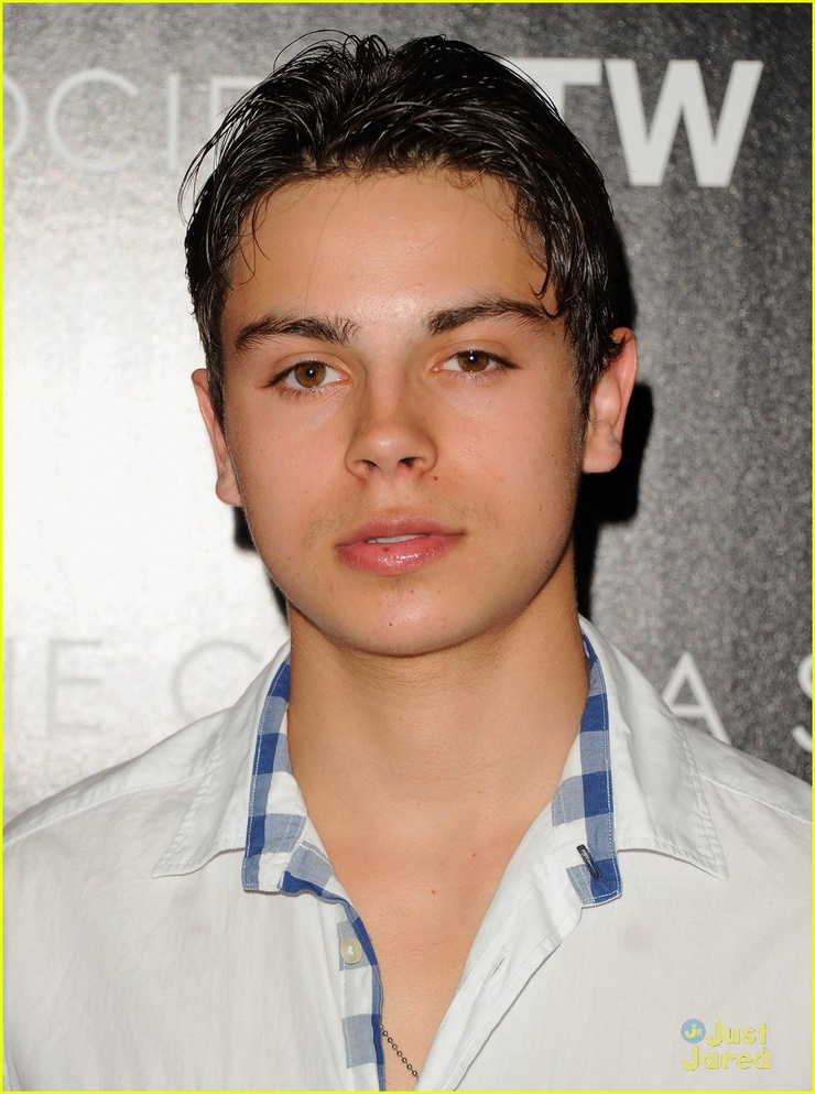 Picture of Jake T. Austin