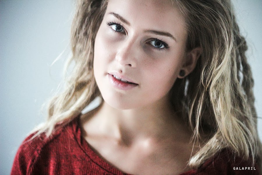 Picture of Anna April