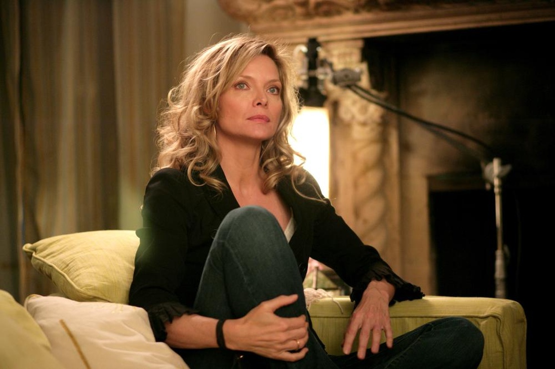 Michelle Pfeiffer picture