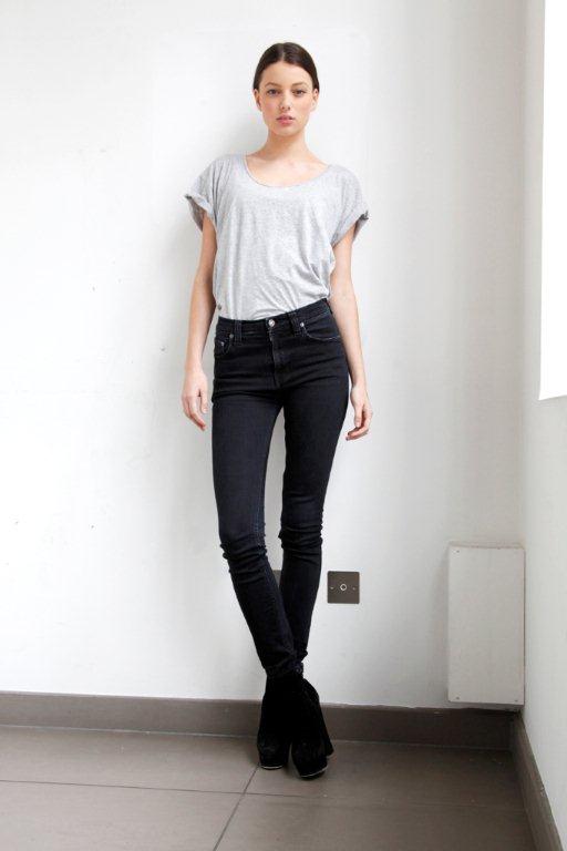 Picture of Sarah Burns model