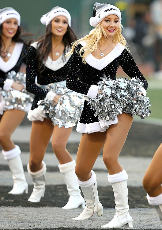 Picture of Photos of NFL cheerleaders