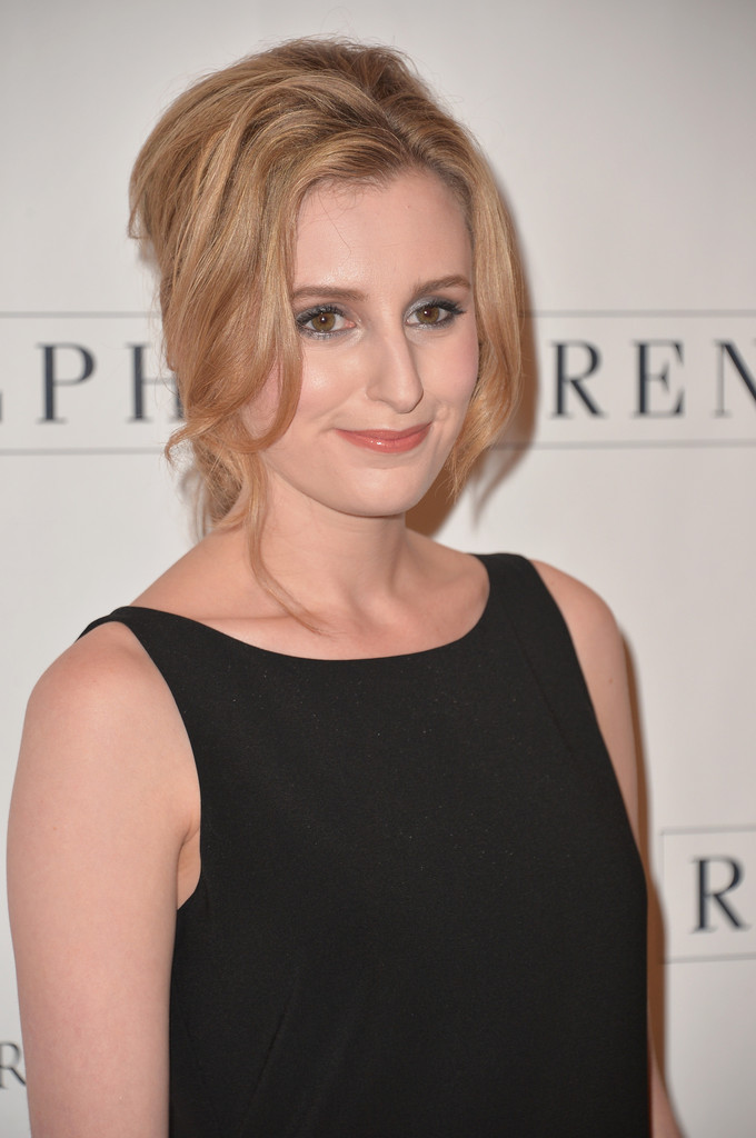 Image of Laura Carmichael