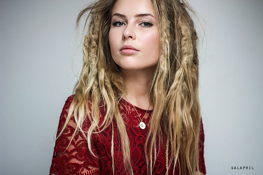 Picture of Anna April