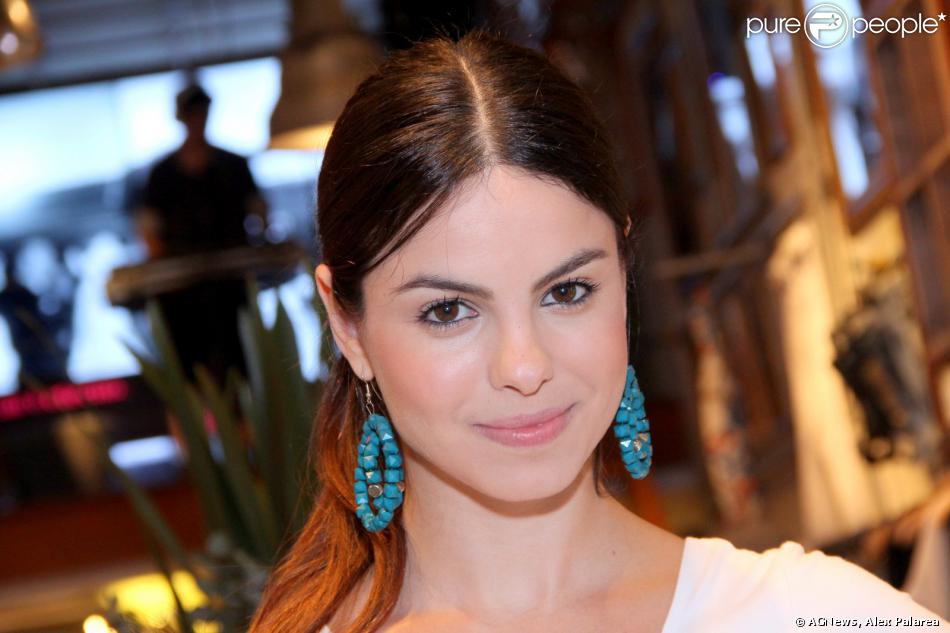 Picture of Sthefany Brito