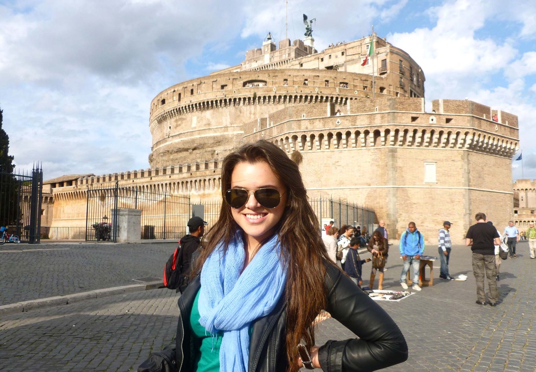 Picture of Isabella Castillo