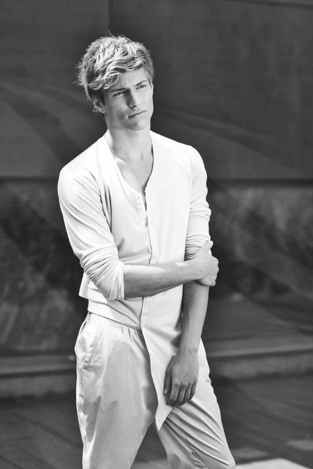 Picture of Sven Csongar