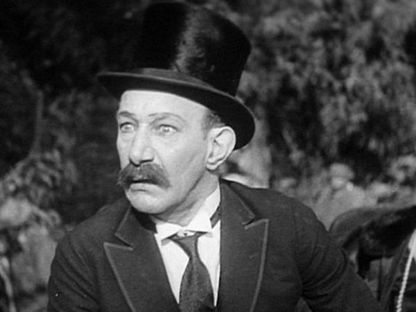 Picture of James Finlayson