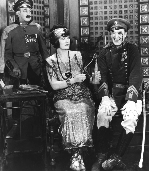 Picture of James Finlayson