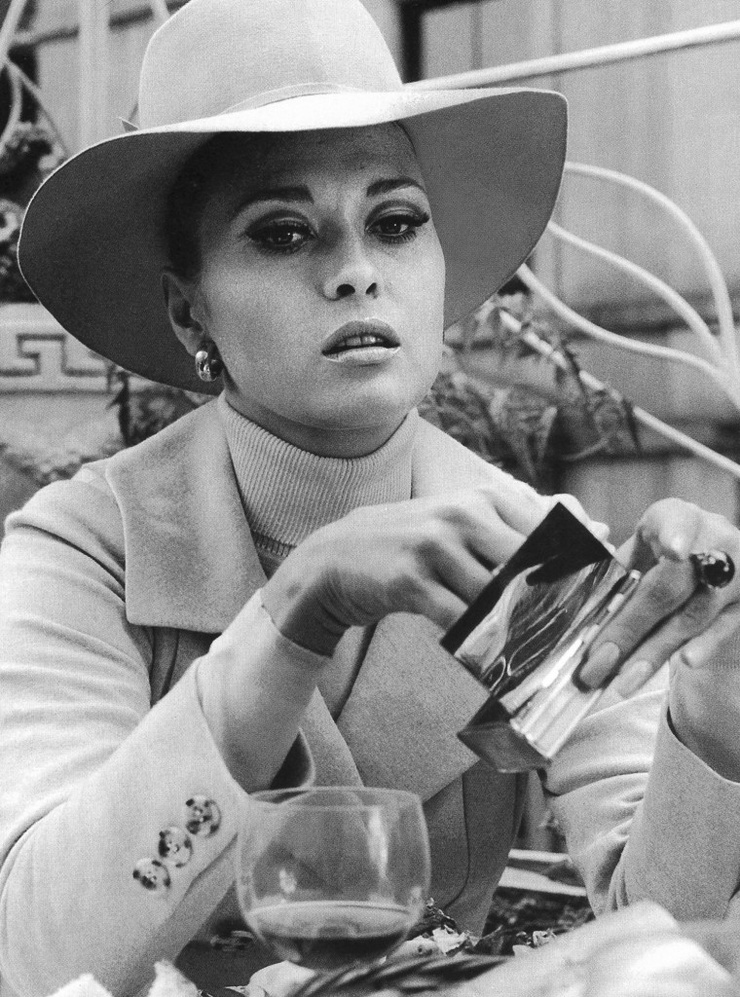 Picture of Faye Dunaway