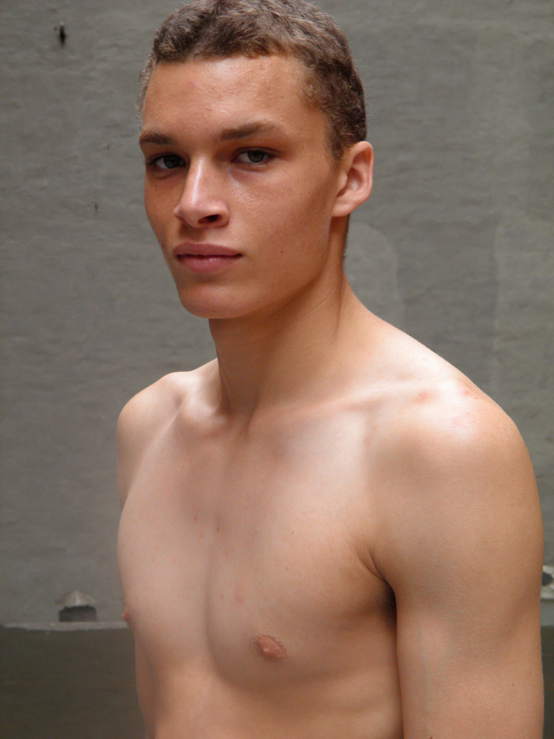 Picture of Louis Mayhew