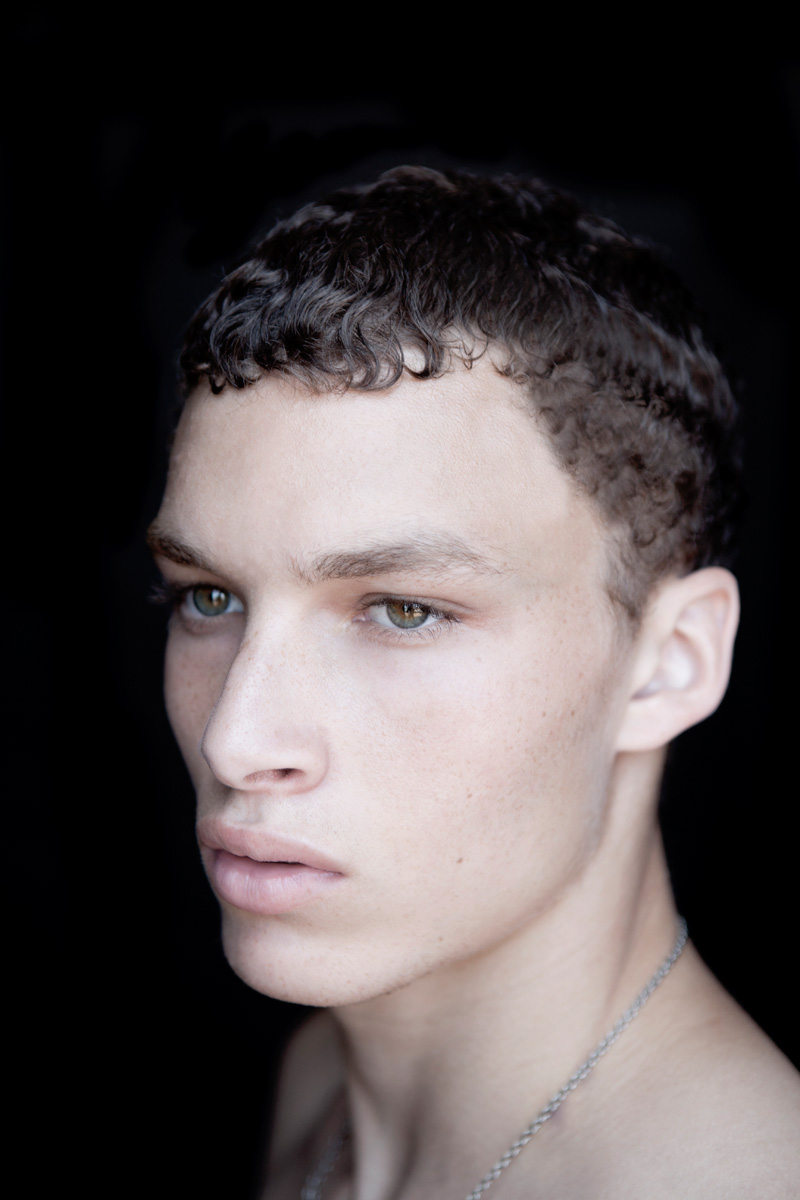 Picture of Louis Mayhew