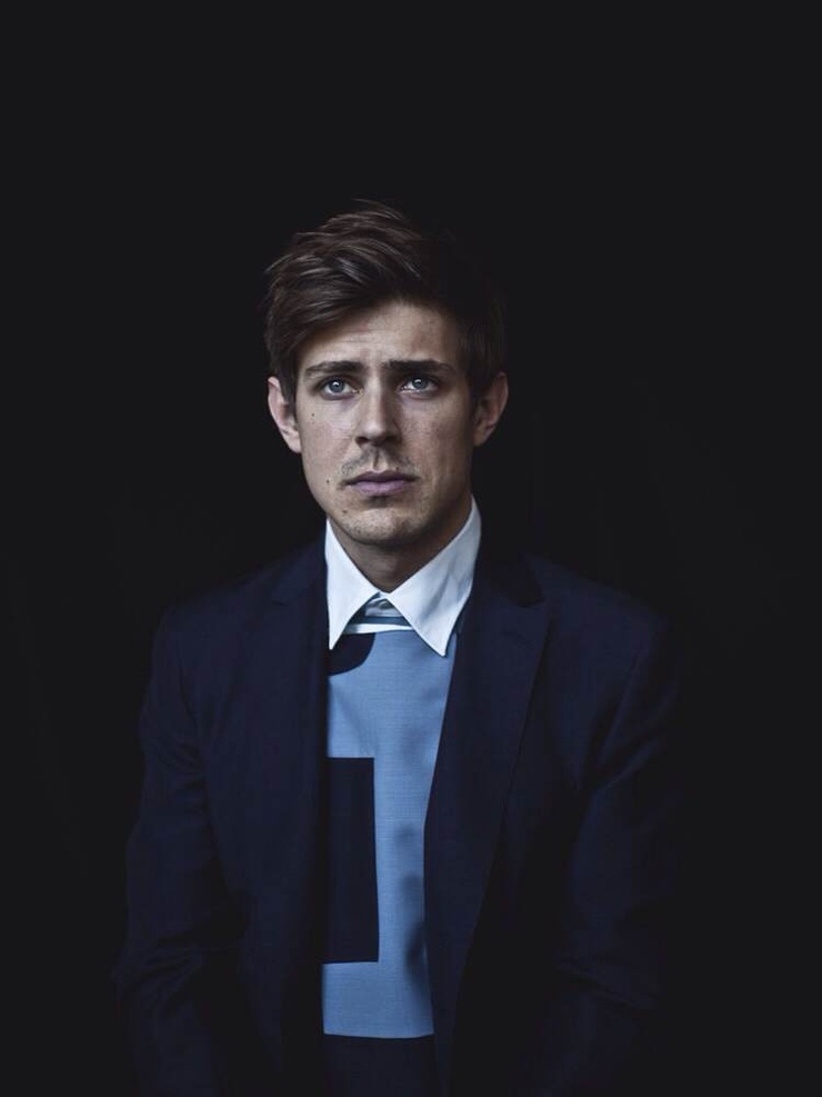 Picture of Chris Lowell