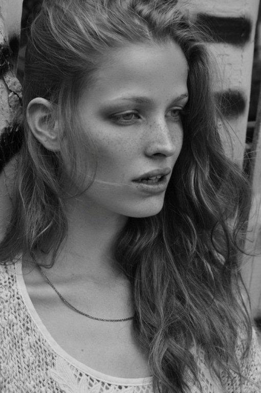 Picture of Alisa Ahmann