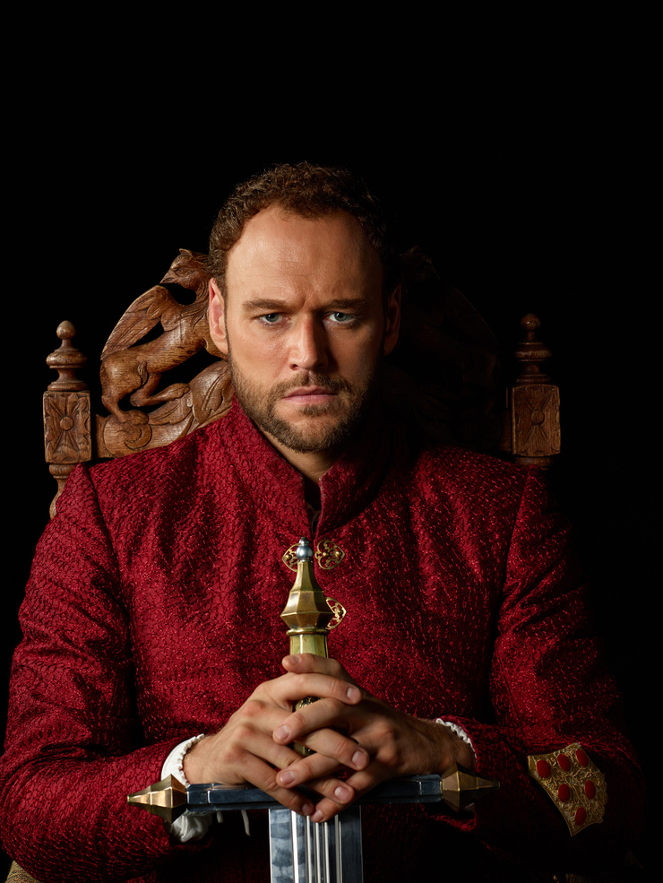 Picture of Elliot Cowan