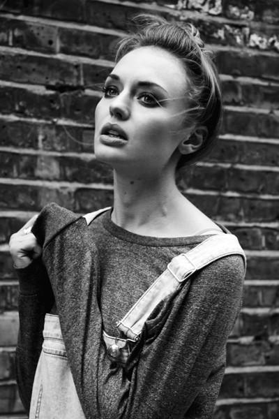 Picture of Laura Haddock
