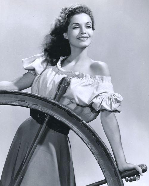 Carol Bruce picture