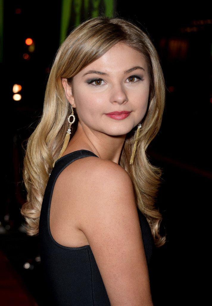Picture of Stefanie Scott
