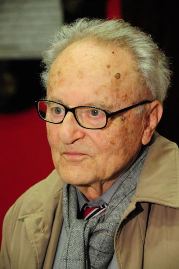 Picture of Gabriel Jackson