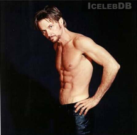 Stephen Nichols picture