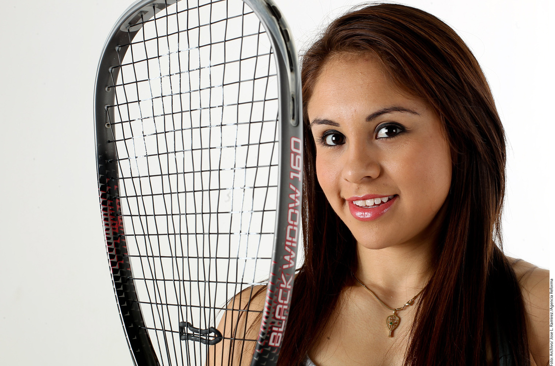 Paola Longoria image