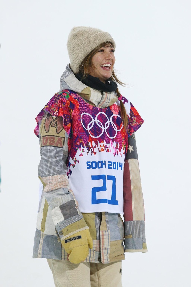 Kaitlyn Farrington image