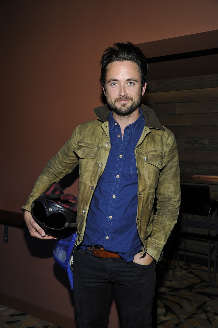 Justin Chatwin image