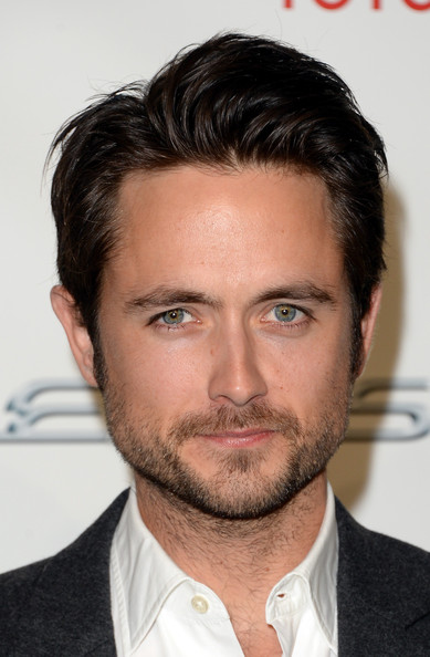 Picture of Justin Chatwin