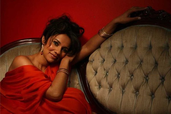 Picture of Suleka Mathew