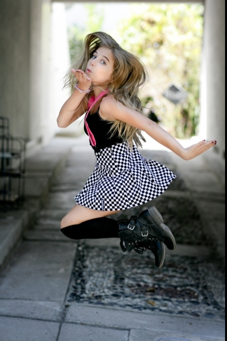 Avalon Robbins picture