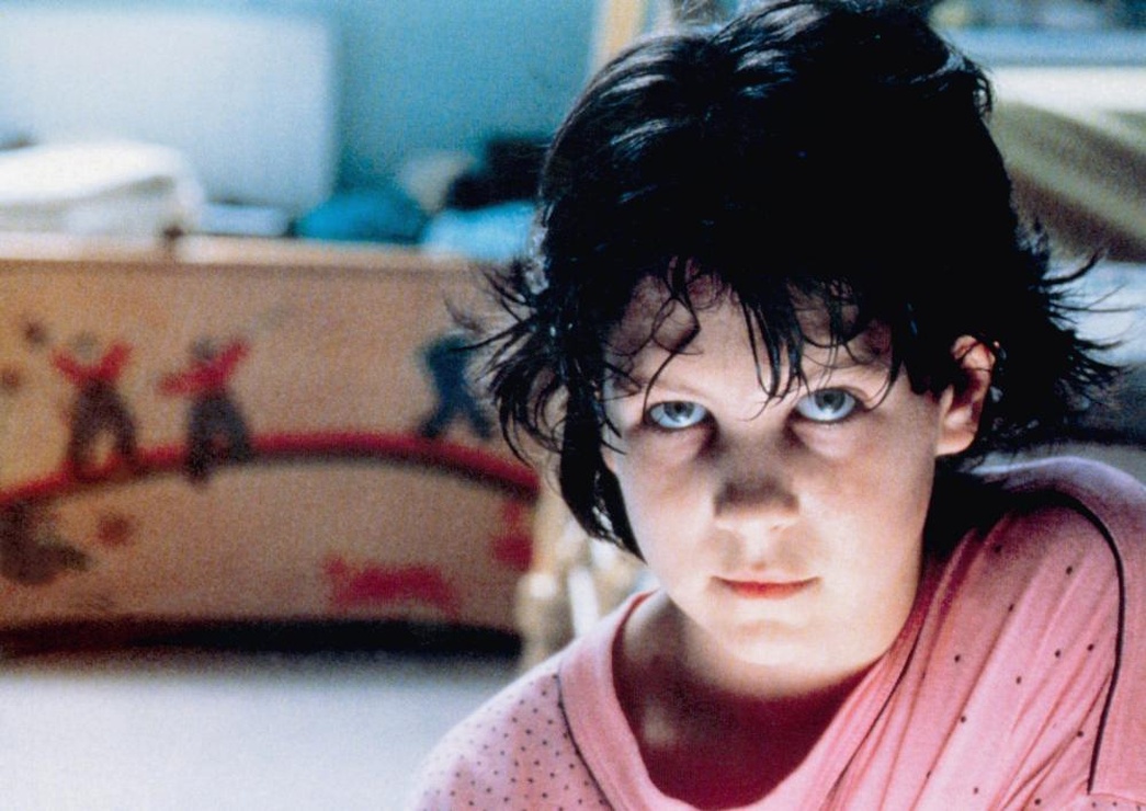 Picture of Paperhouse (1988)