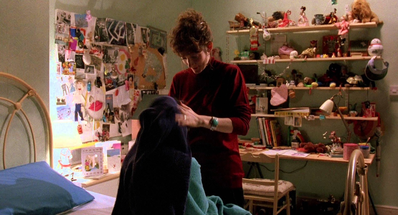 Picture of Paperhouse (1988)