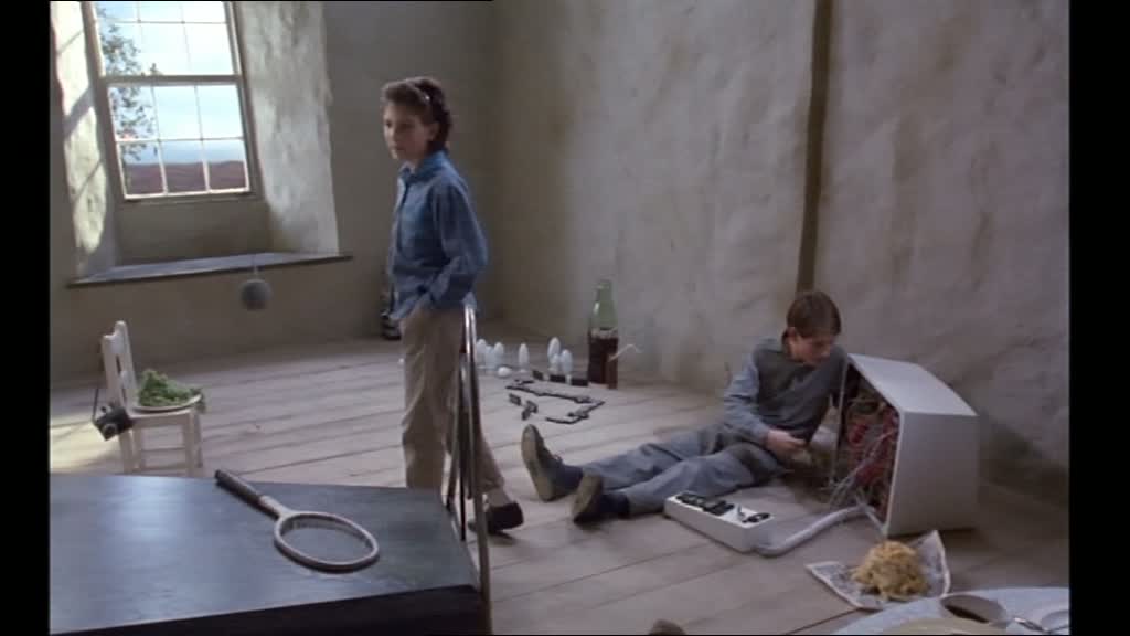Picture of Paperhouse (1988)