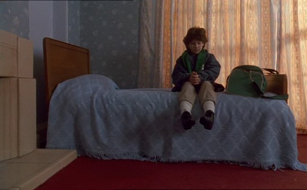 Picture of Paperhouse (1988)