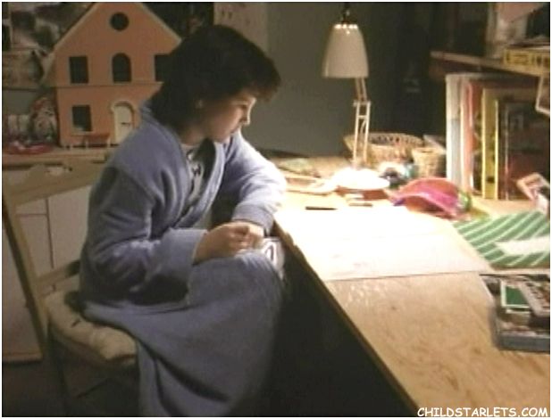Picture of Paperhouse (1988)