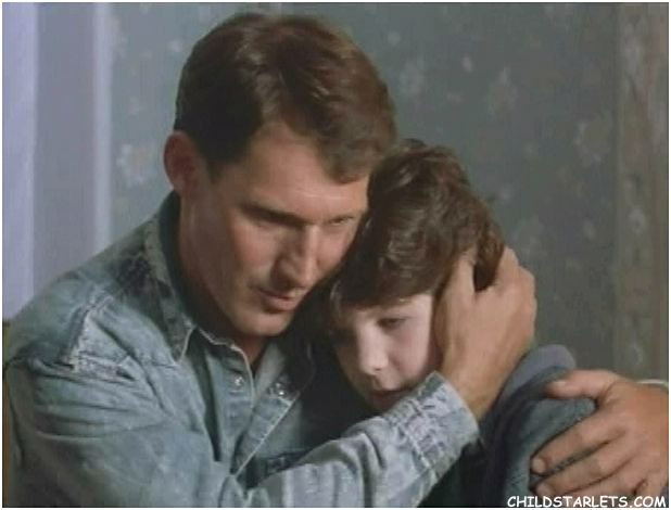 Image of Paperhouse (1988)