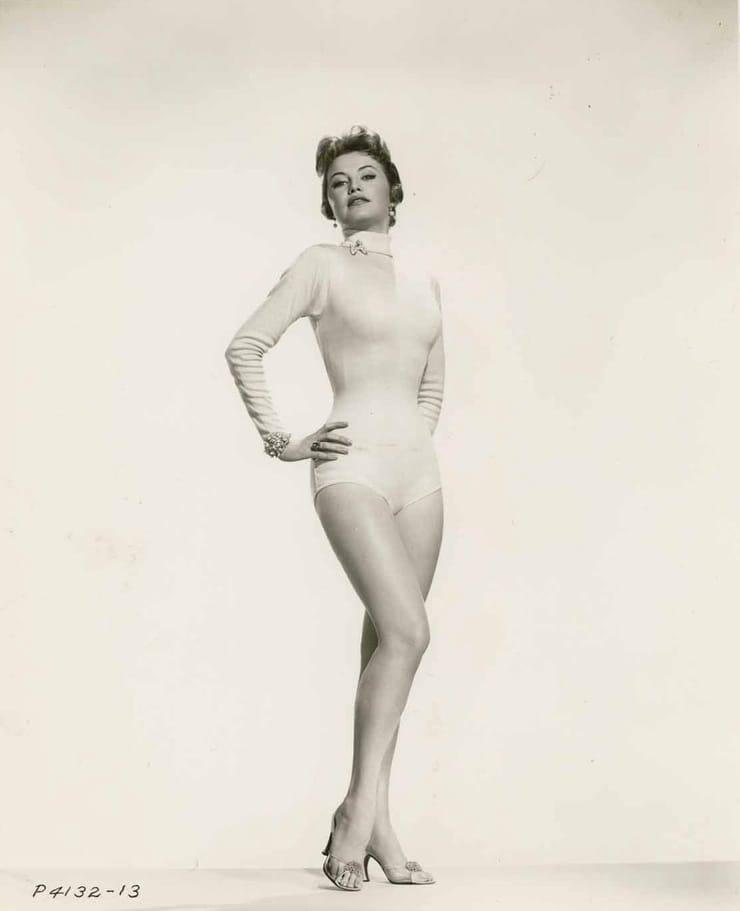 Picture Of Jackie Loughery
