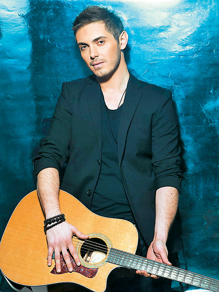 Mixalis Xatzigiannis picture
