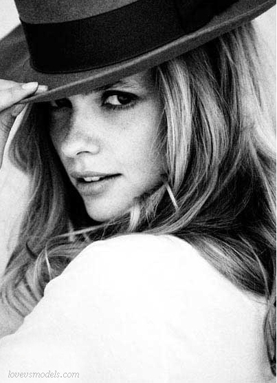 Picture of Julia Stegner