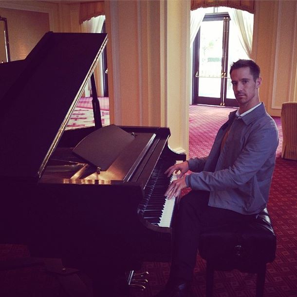 Picture of Jason Dohring