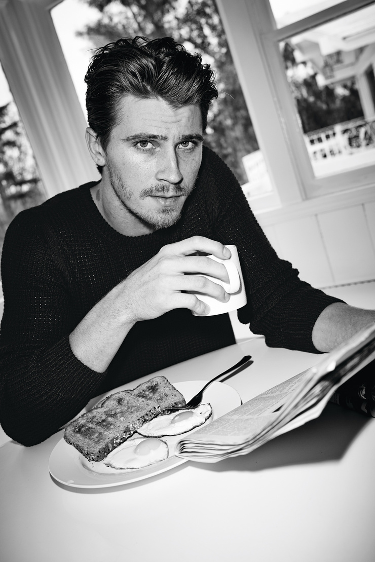 Garrett Hedlund image