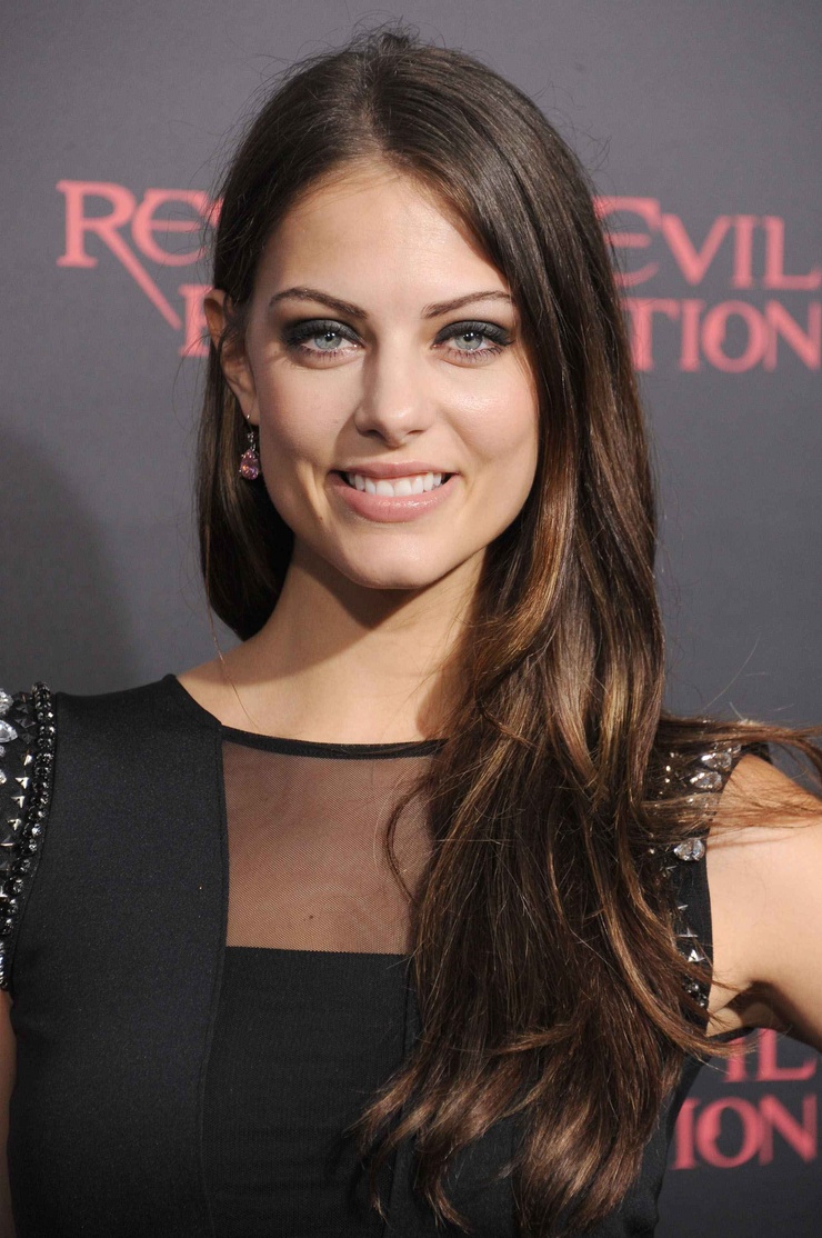 Picture of Julia Voth