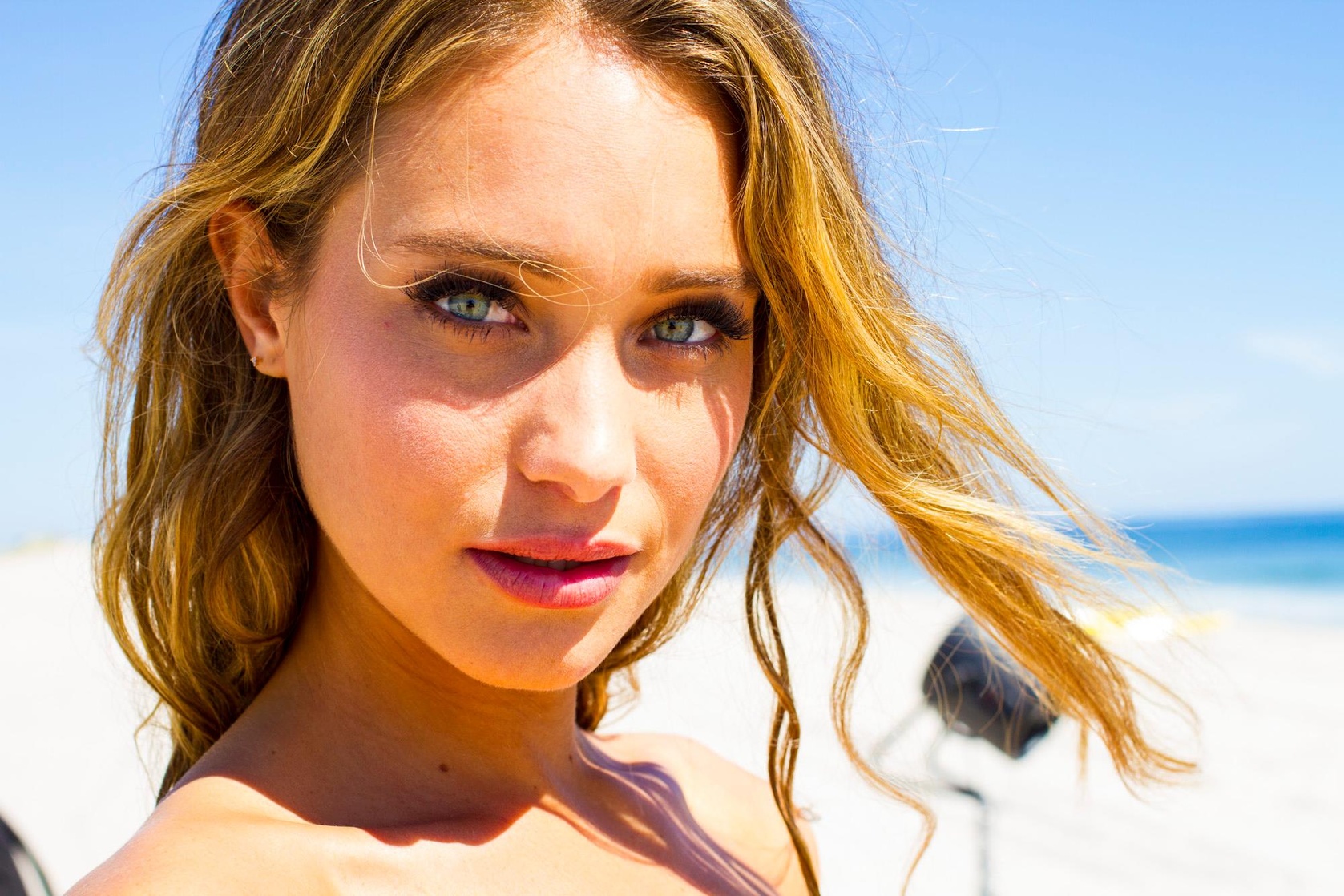 Hannah Davis image