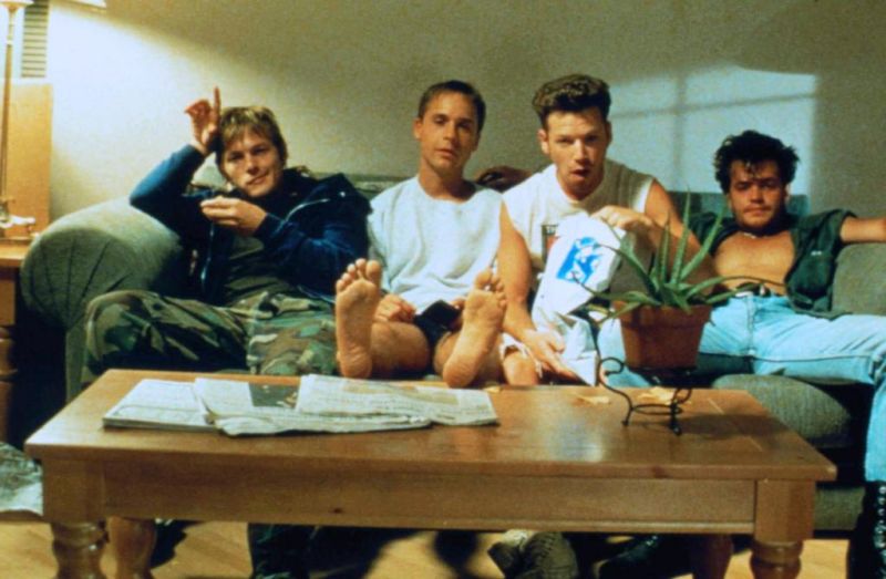 Floating (1997) image