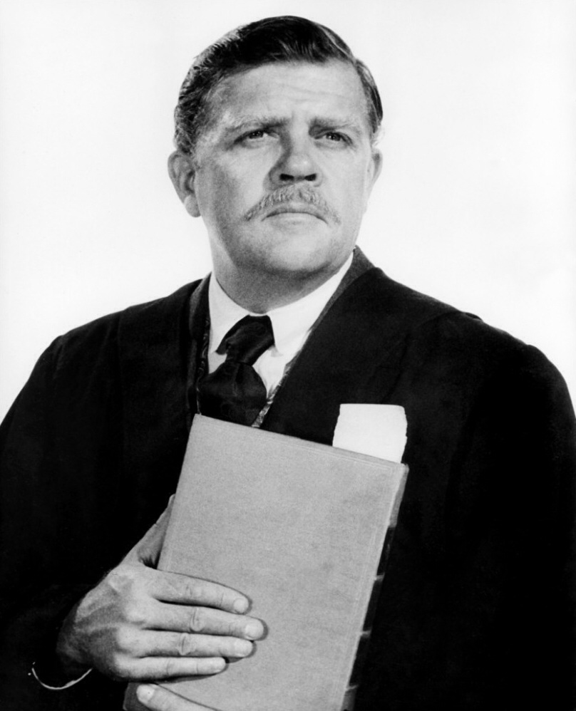 Picture of Pat Hingle