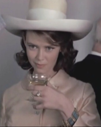 Gabrielle Drake image